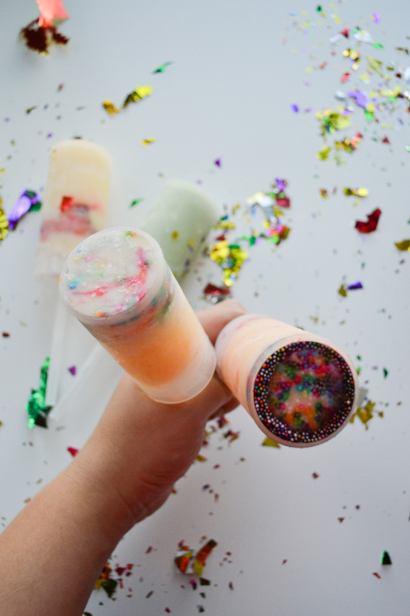 DIY: Colorful Cheesecake Push Pops | by gabriella