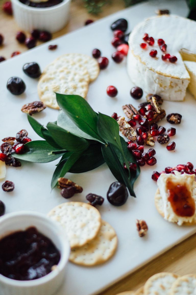 Holiday Party Prep: Tips for Prepping in Under 1 Hour | By Gabriella
