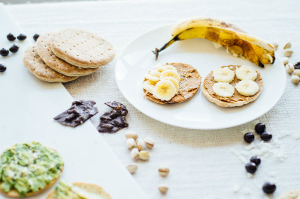 Smart Snack Tips for the Gal On The Go | By Gabriella