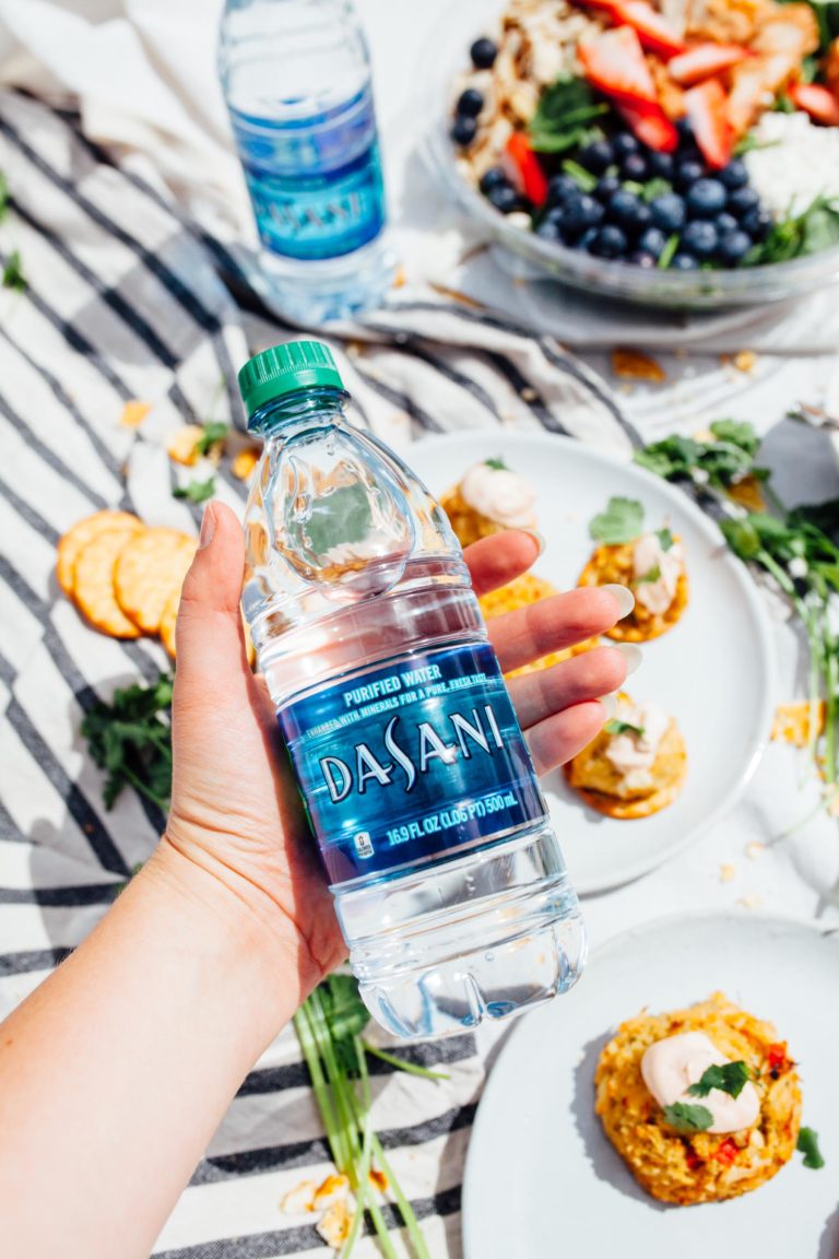 Simple Summer Entertaining with Easy Recipes | By Gabriella