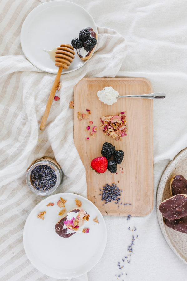 Dessert Decorating Party - By Gabriella