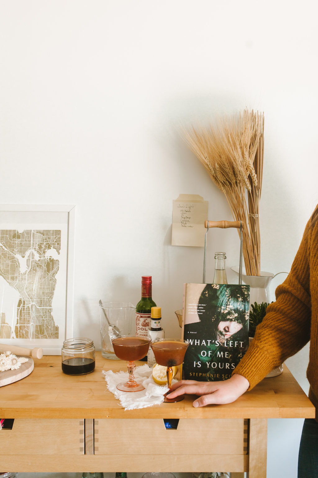 Apple Cider Cocktail: A Fall Spiced Manhattan - By Gabriella